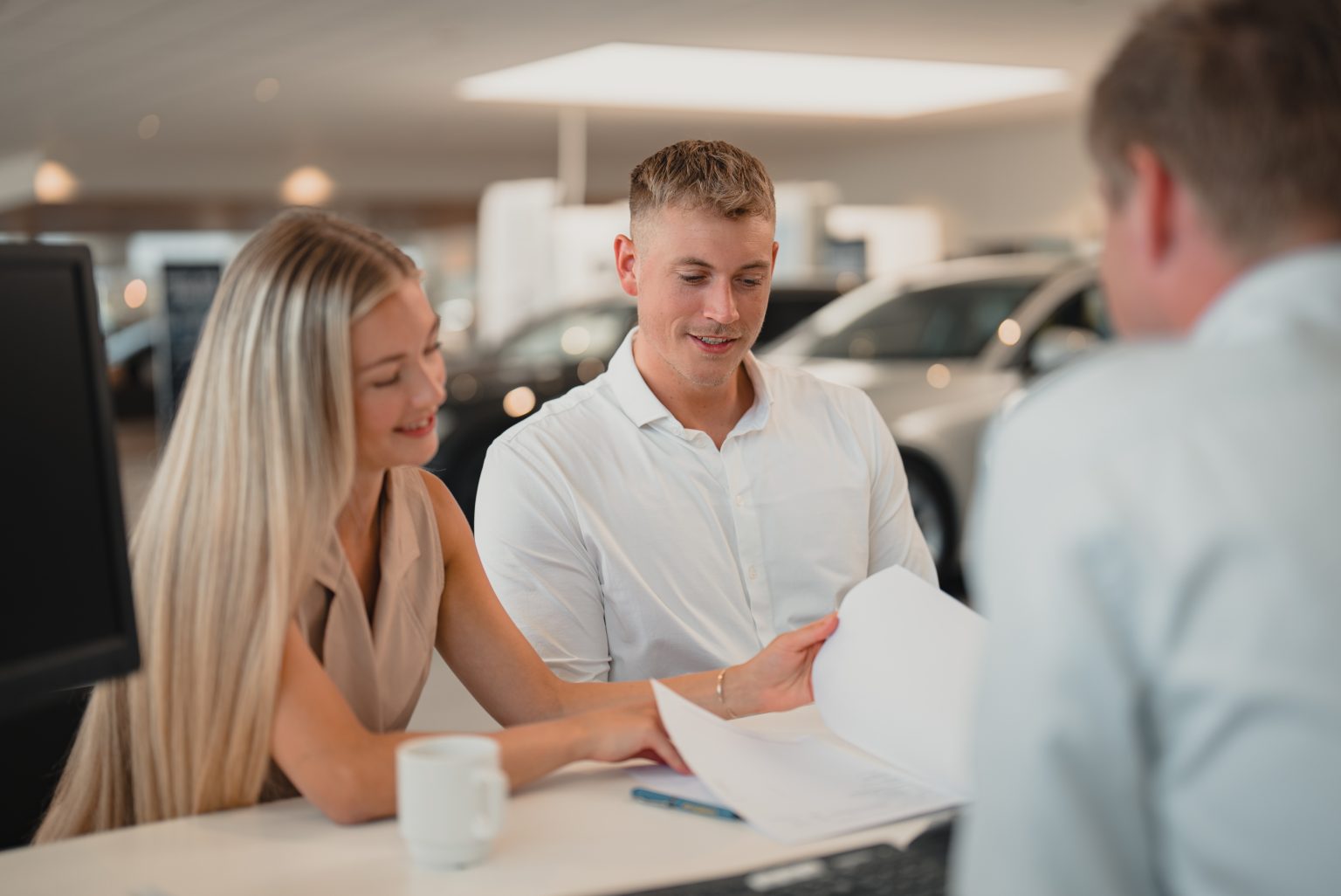 Salg af brugt bil til forhandler » Sælg din bil hurtigt